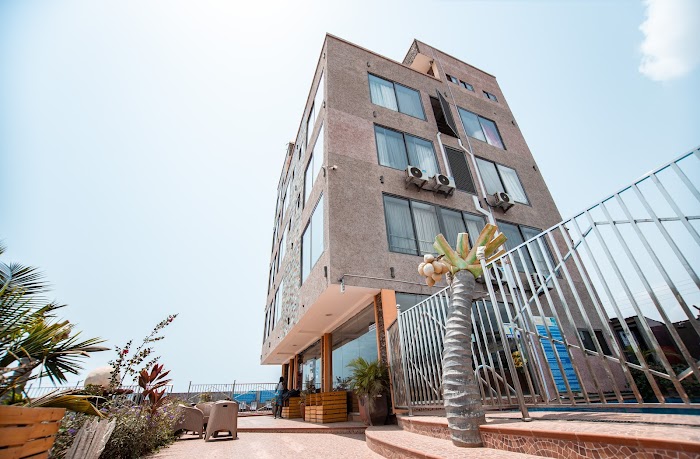 Plus 33 Hotel Location & Contact | Hotels In Ghana